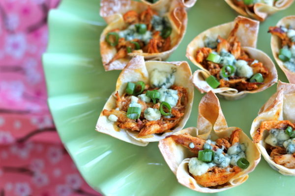 Buffalo Chicken Cups - Damn Delicious