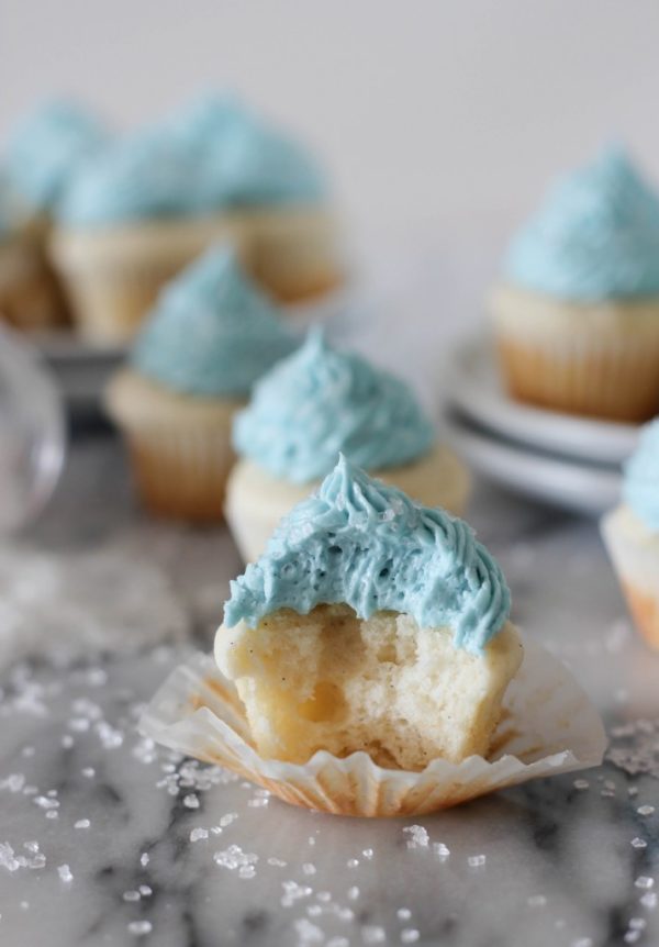 Mini Vanilla Bean Cupcakes with Buttercream | Damn Delicious