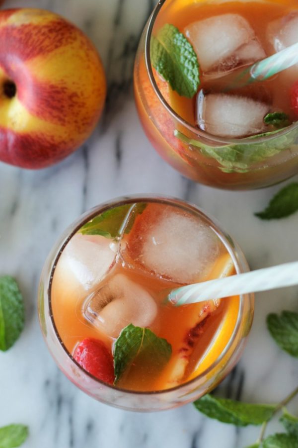 Raspberry Peach Iced Tea - Damn Delicious
