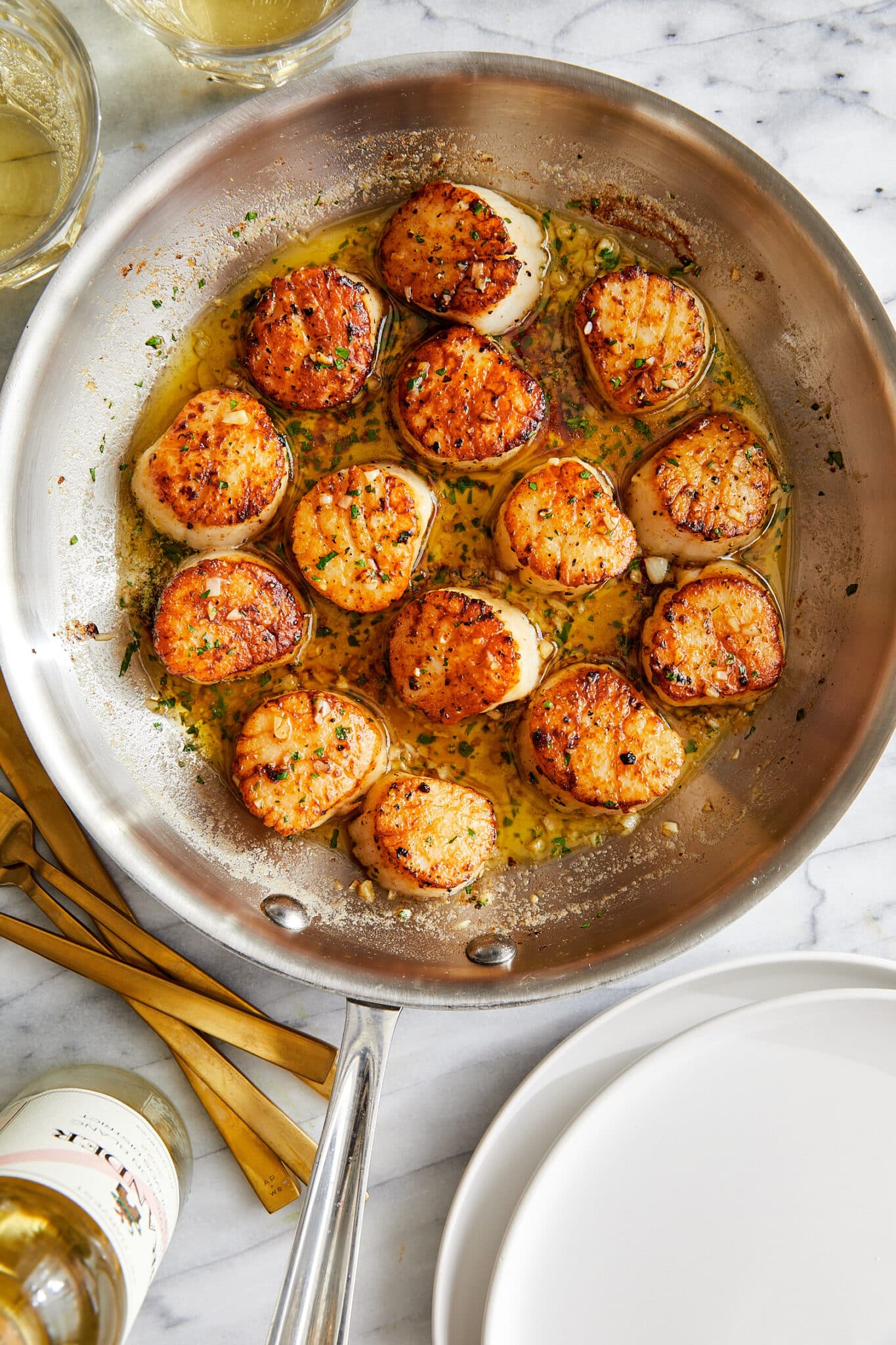 Lemon Butter Scallops - Damn Delicious