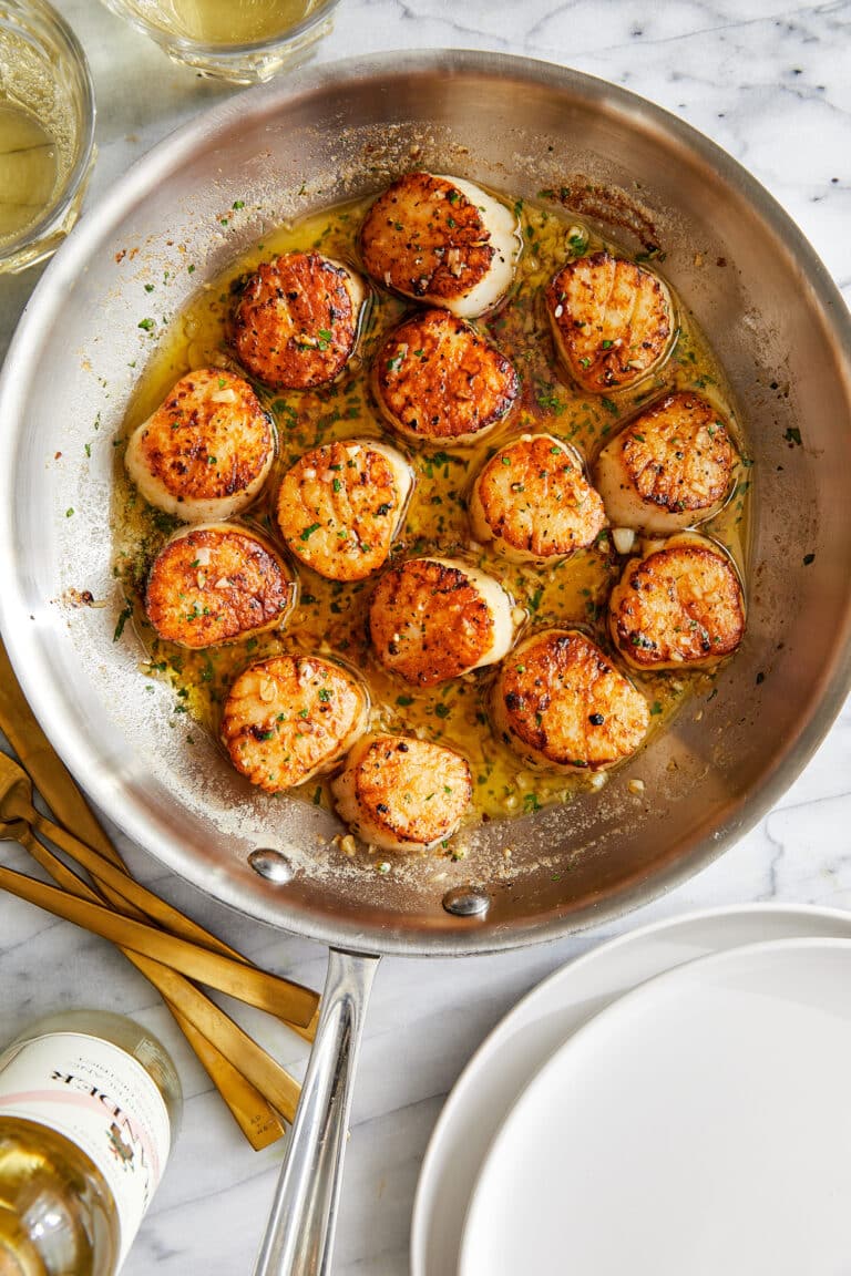 Lemon Butter Scallops - Damn Delicious