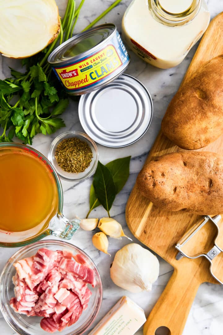 Easy Clam Chowder - Damn Delicious