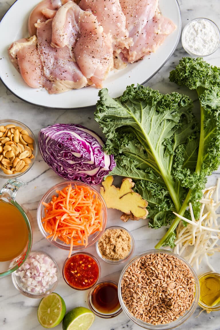 Thai Chicken Buddha Bowls - Damn Delicious