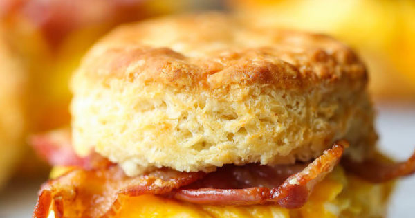 Make Ahead Breakfast Biscuit Sandwiches - Damn Delicious