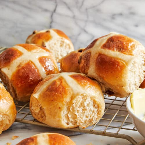 Hot Cross Buns - Damn Delicious
