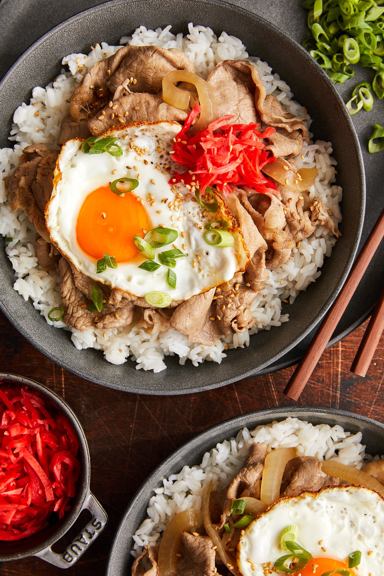 Gyudon (Japanese Beef Rice Bowl) - Damn Delicious
